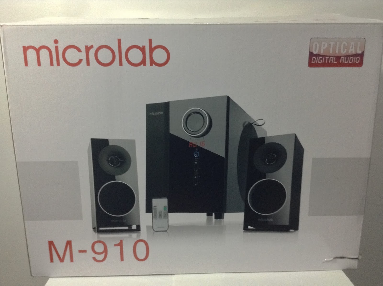 leVenHardware: Review Microlab M-910